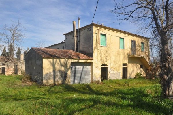 Rustico in vendita a Rosignano Marittimo