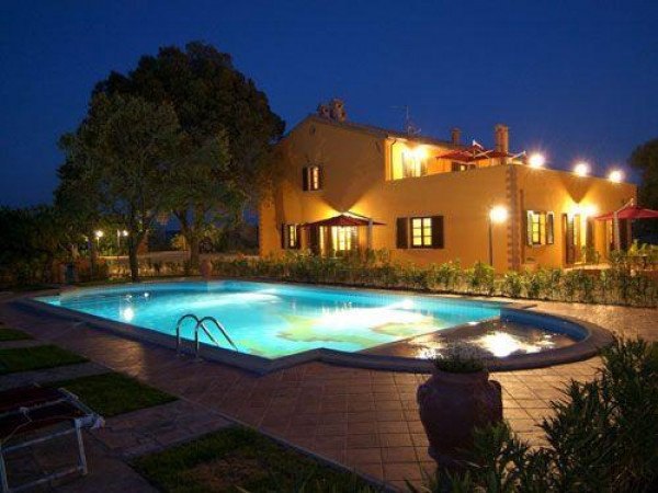 Rustico in vendita a Rosignano Marittimo