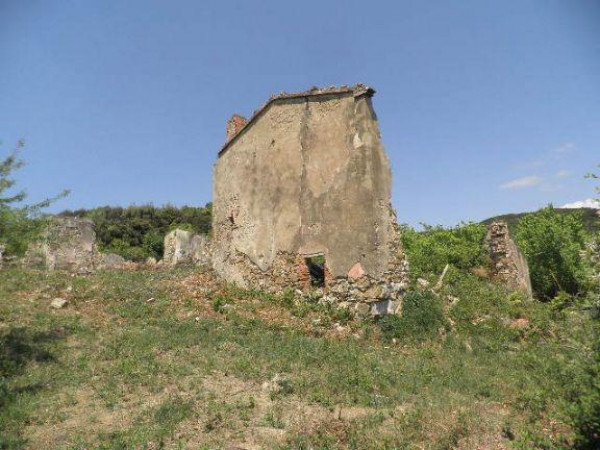 Rustico in vendita a Rosignano Marittimo