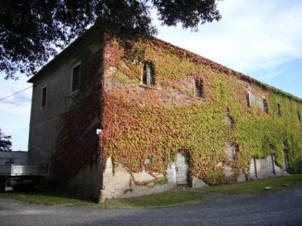 Rustico in vendita a Rosignano Marittimo
