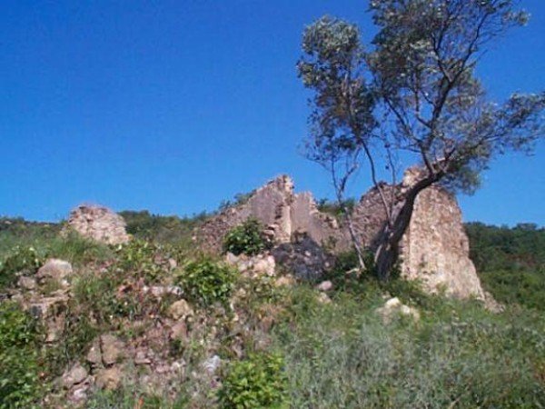 Rustico in vendita a Rosignano Marittimo
