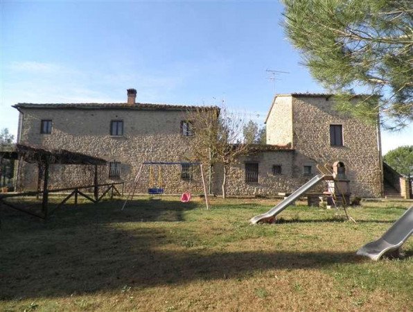 Rustico in vendita a Pomarance