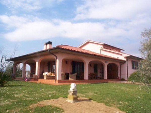 Villa in vendita a Rosignano Marittimo