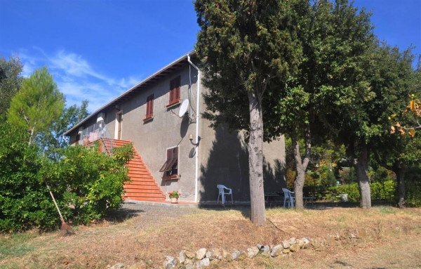 Rustico in vendita a Rosignano Marittimo