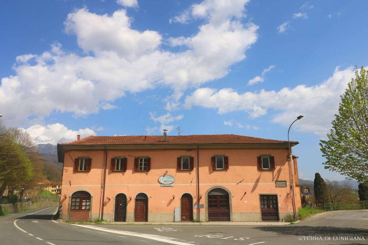 Palazzo in vendita a Pontremoli