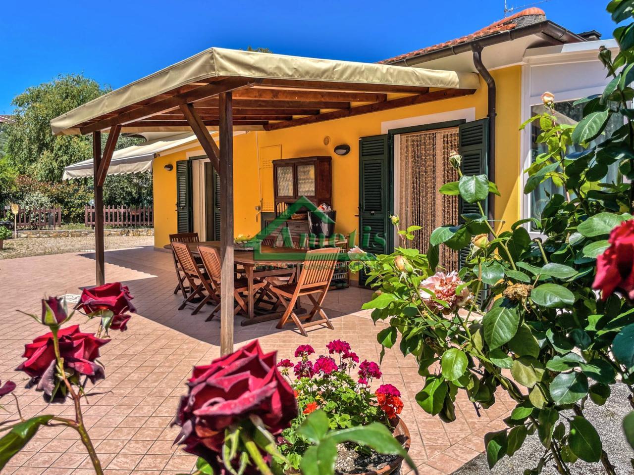 Villa in vendita a Imperia