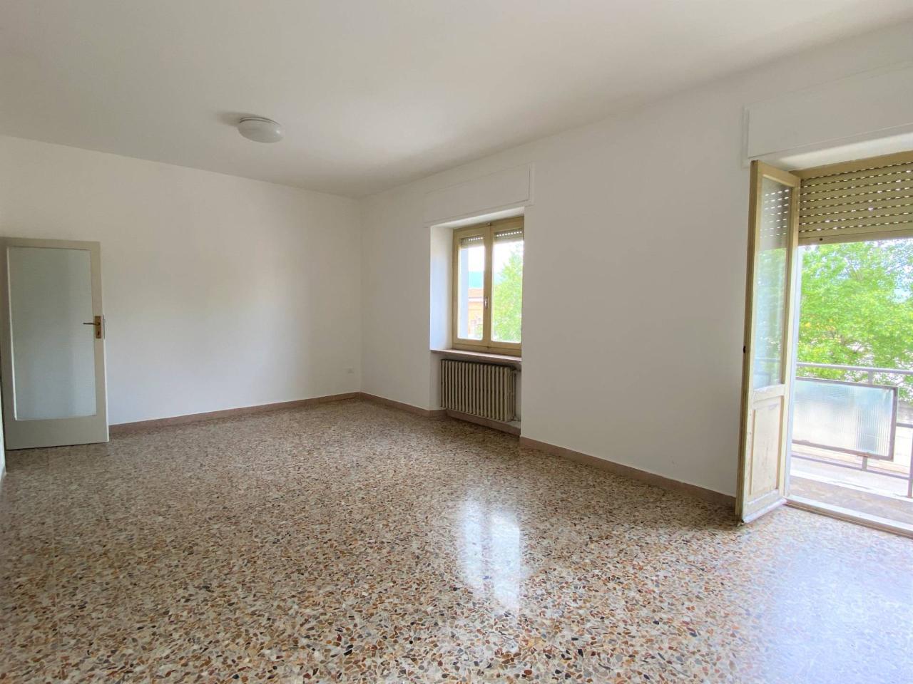 Ufficio in affitto a Fabriano