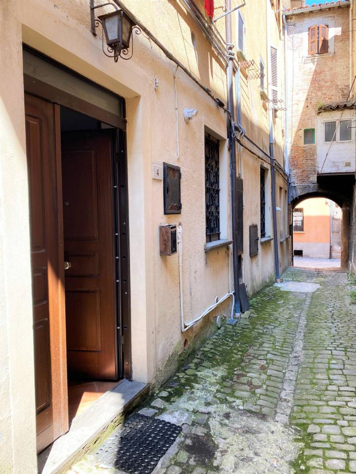 Casa indipendente in vendita a Fabriano