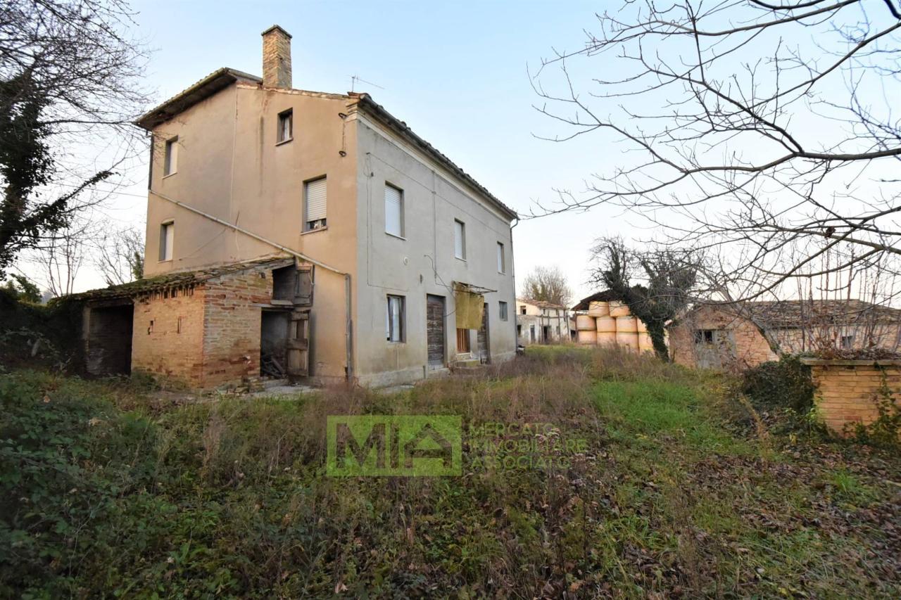 Rustico in vendita a Servigliano