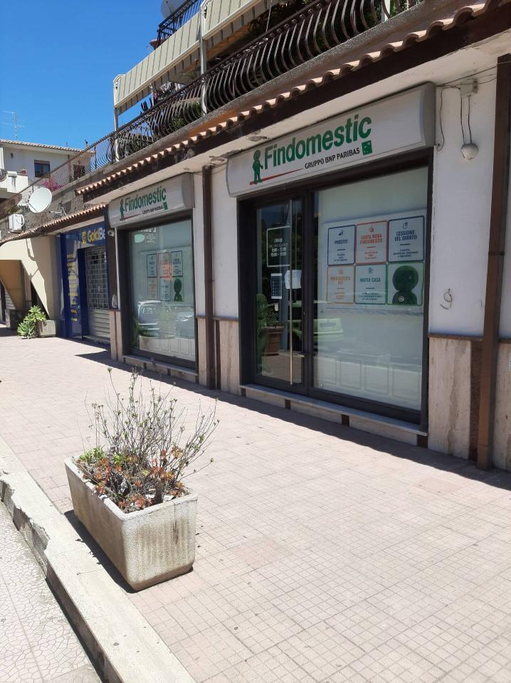 Negozio in vendita a Taormina