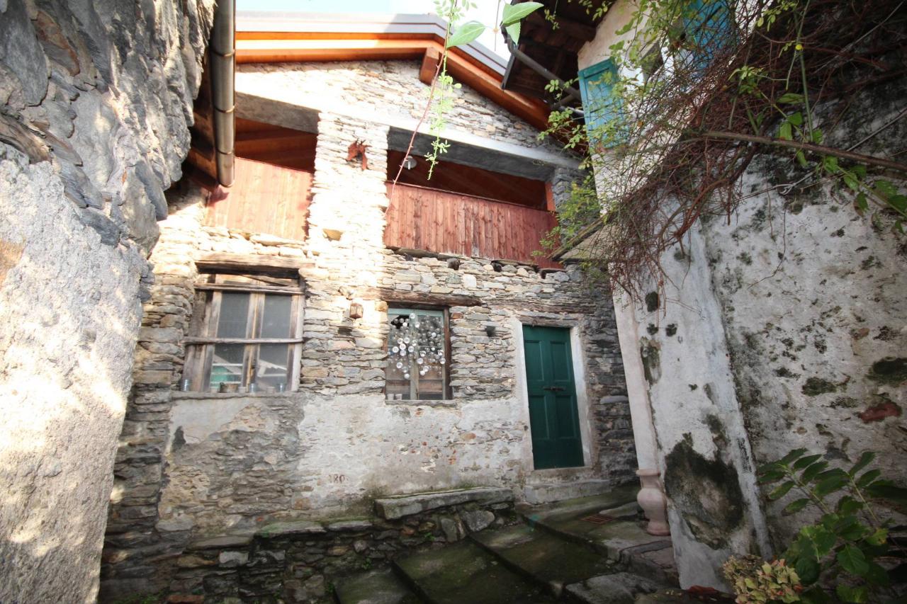 Rustico in vendita a Oggebbio