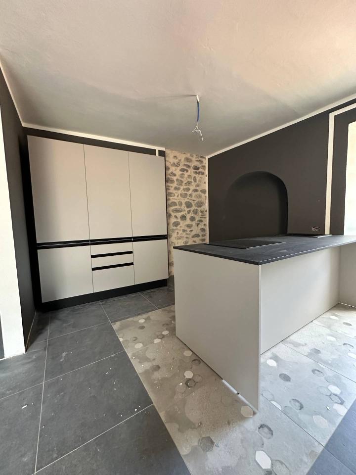 Appartamento in vendita a Cannobio