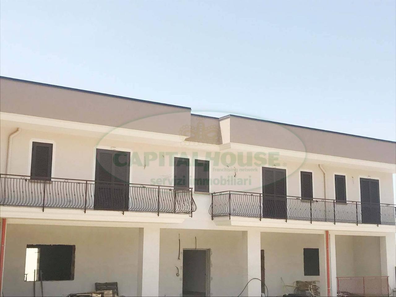 Locale commerciale in affitto a Avella