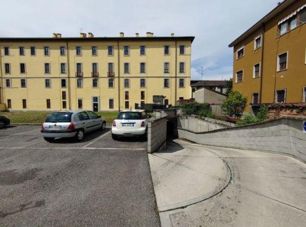 Box in vendita a Muggiò