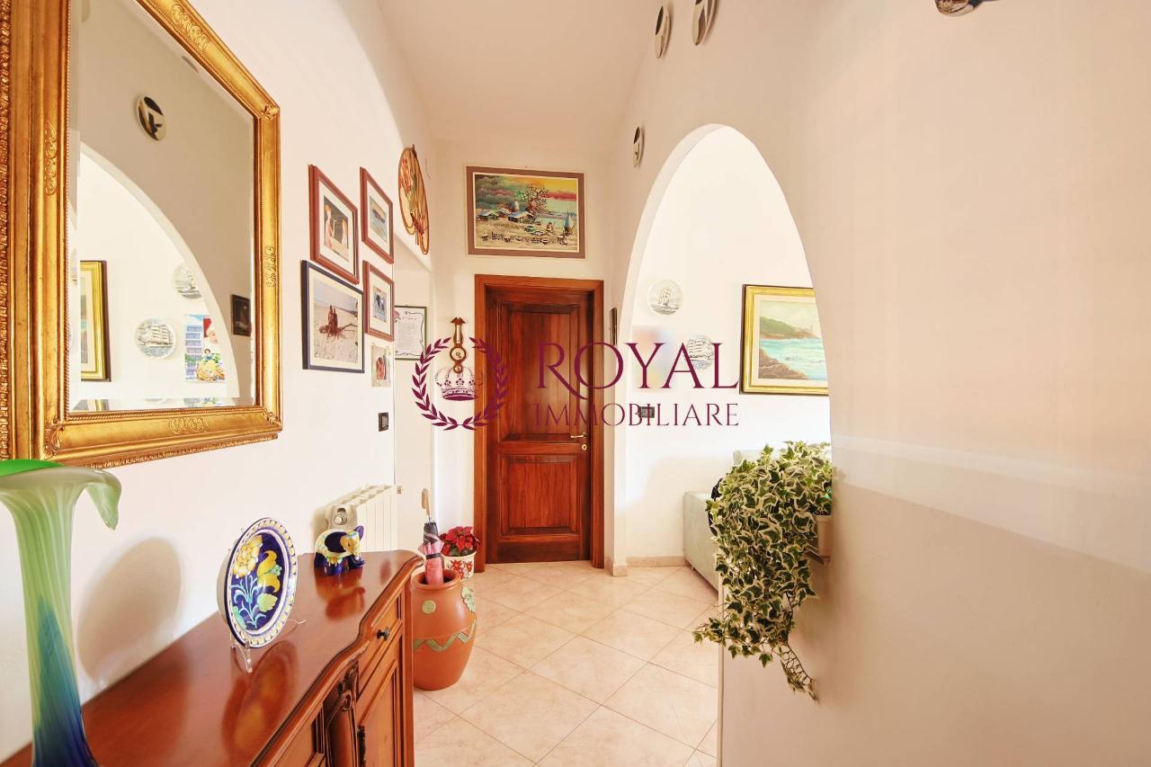 Appartamento in vendita a Livorno