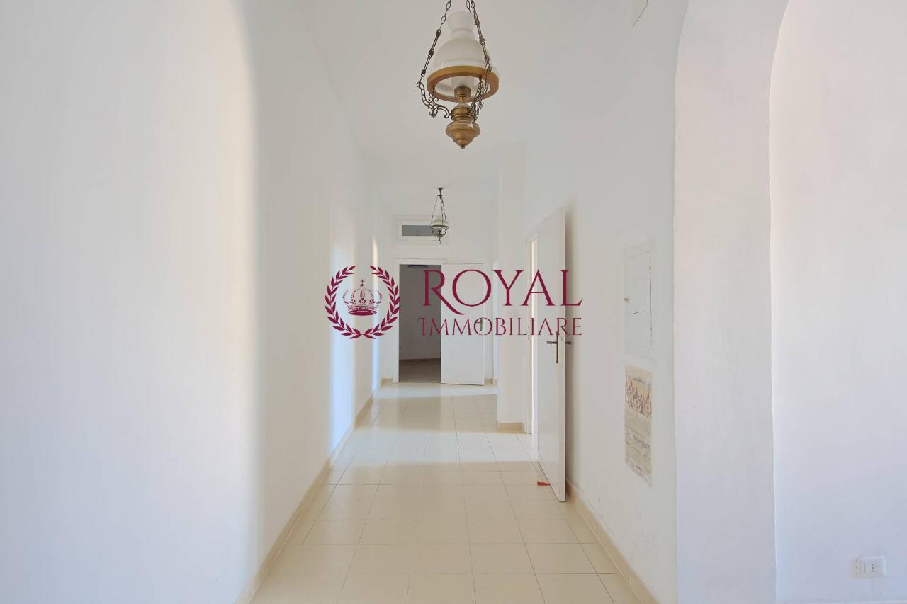 Appartamento in vendita a Livorno