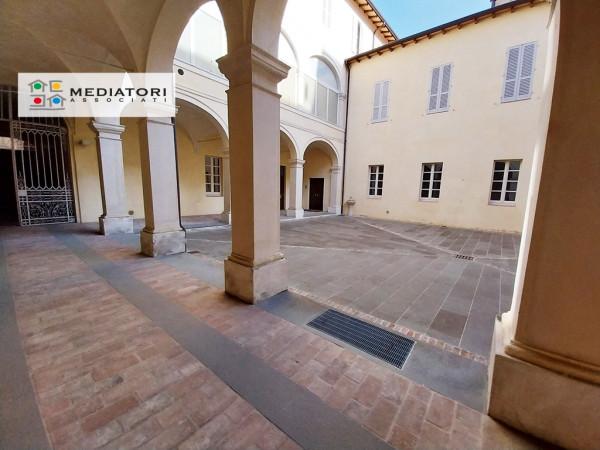 Appartamento in vendita a Parma