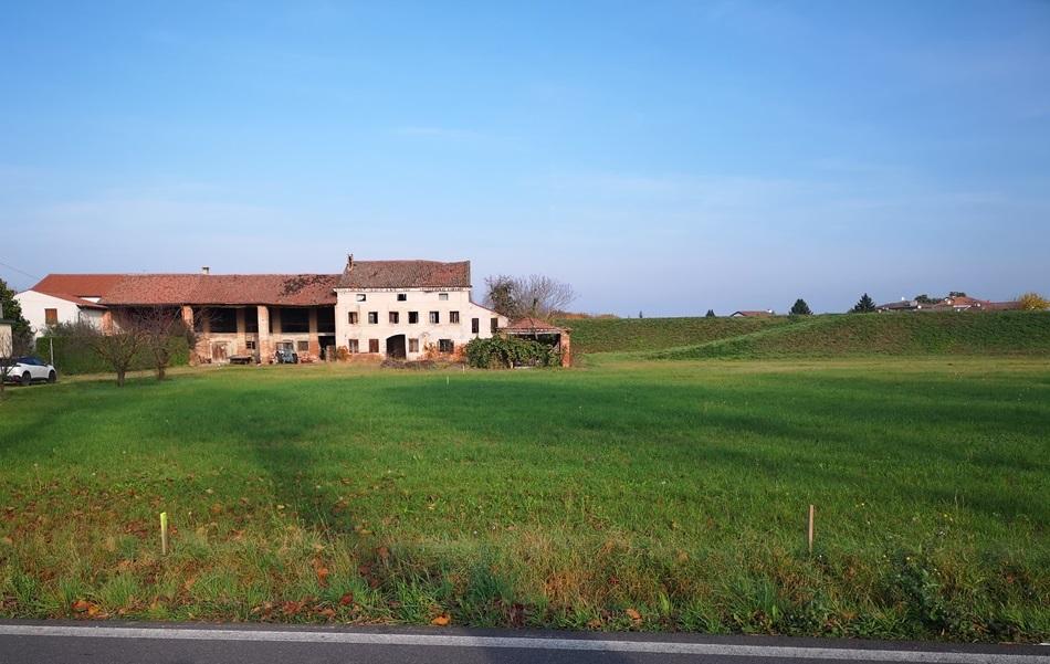 Rustico in vendita a Quinto Vicentino