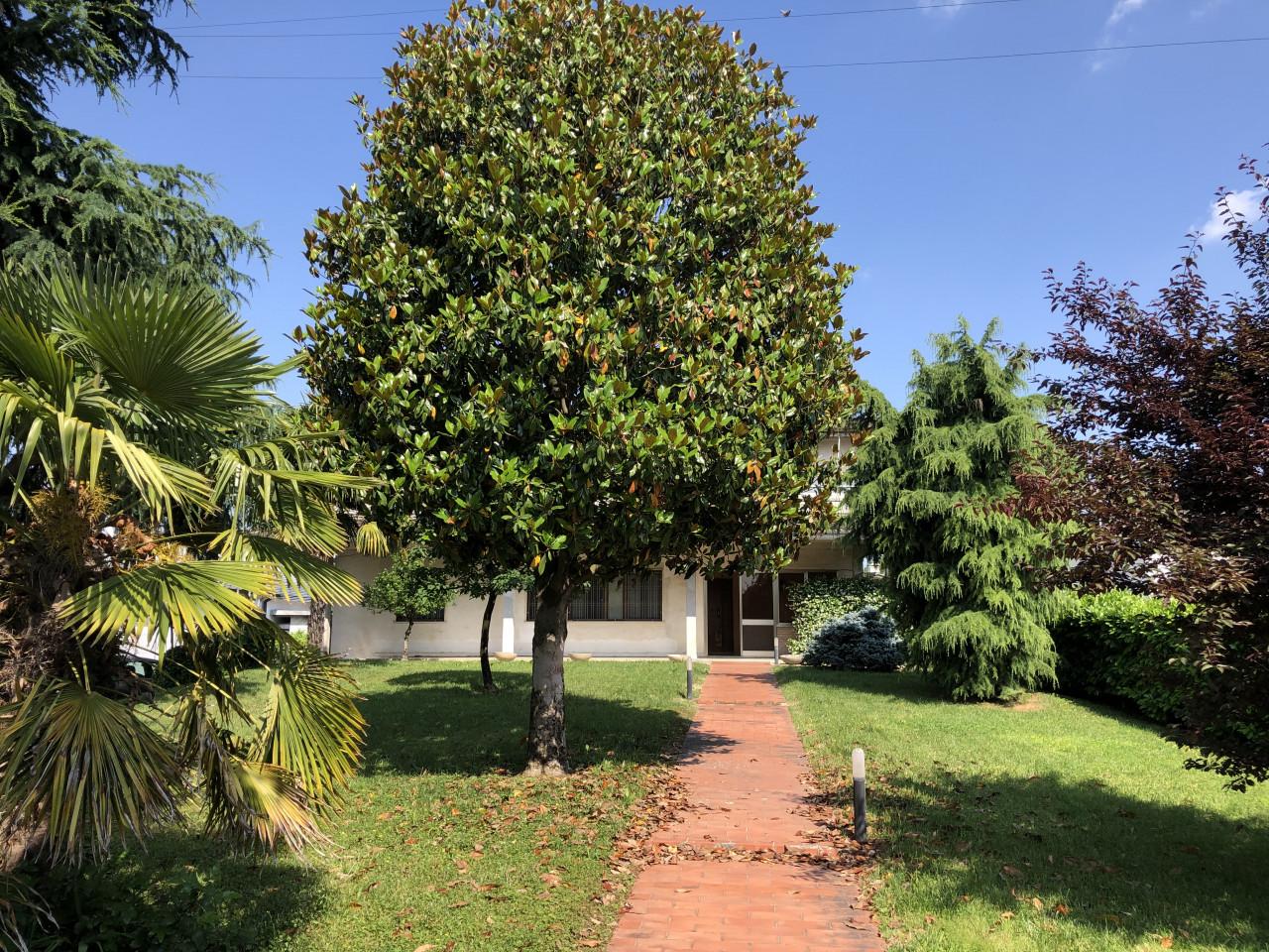 Casa indipendente in vendita a Bolzano Vicentino