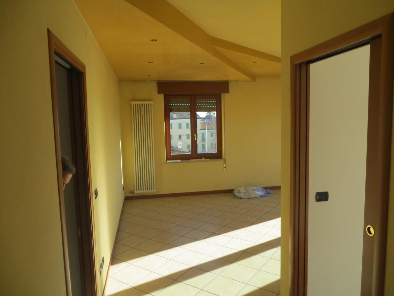 Appartamento in vendita a Monticello Conte Otto