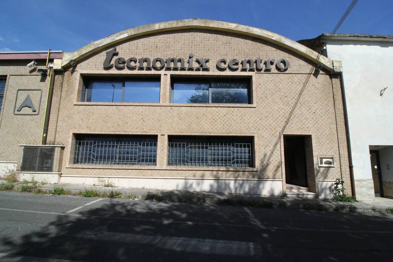 Capannone in vendita a Civita Castellana