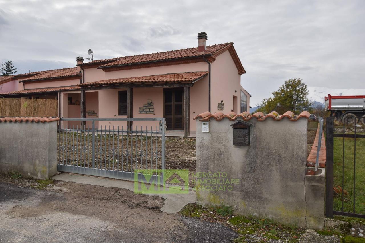 Appartamento in vendita a Comunanza