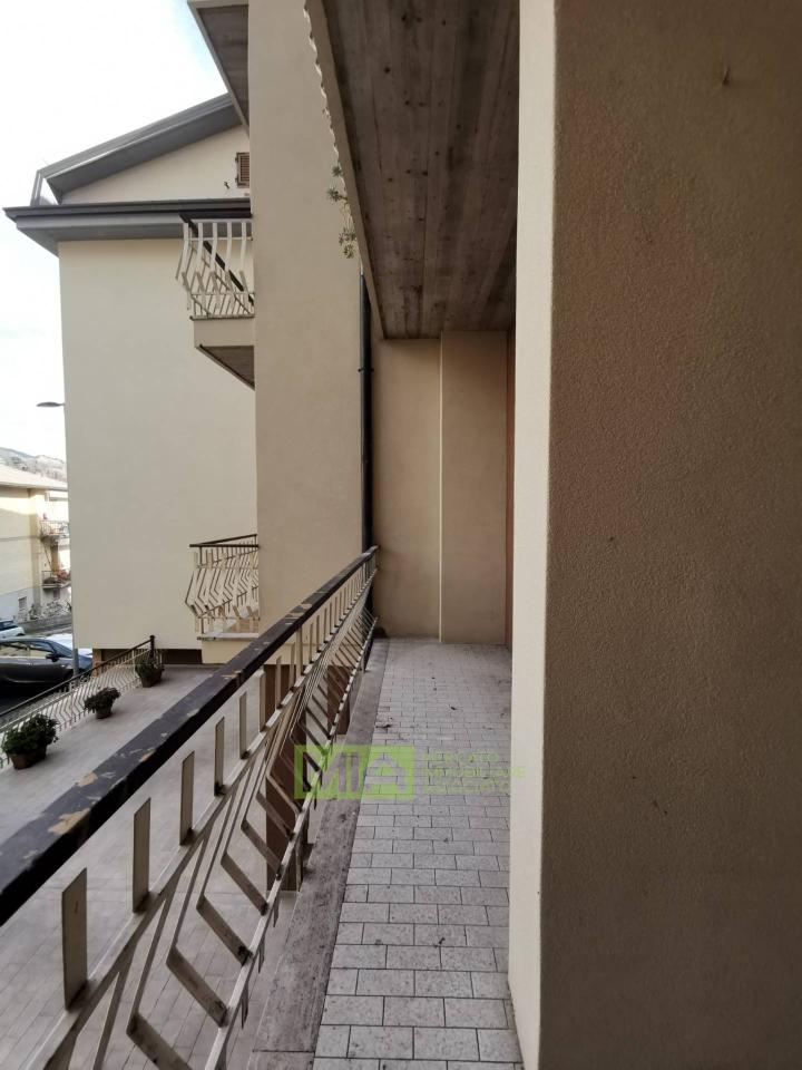 Appartamento in vendita a Comunanza