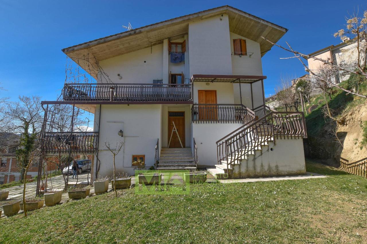 Villa in vendita a Amandola