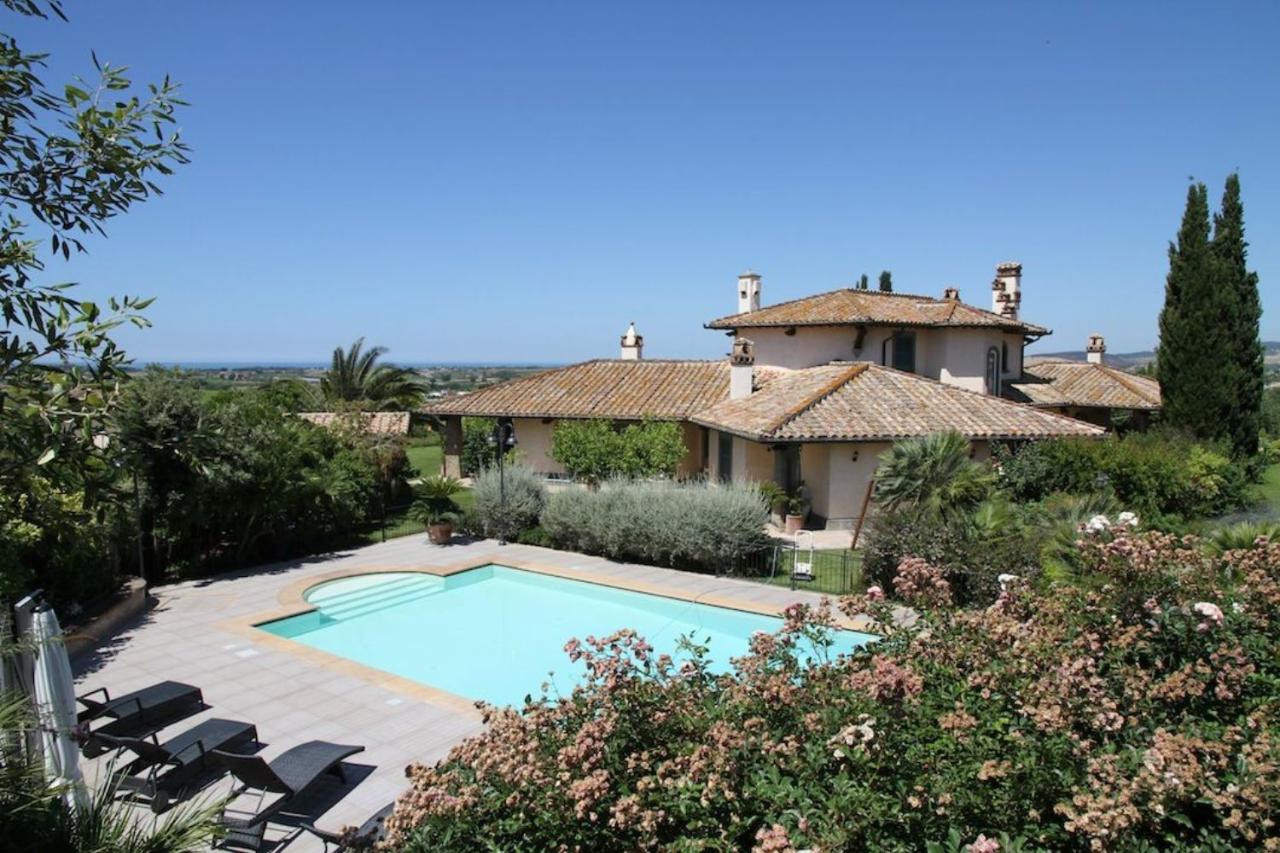 Villa in vendita a Cerveteri