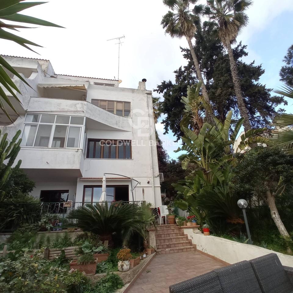 Casa indipendente in vendita a Brindisi