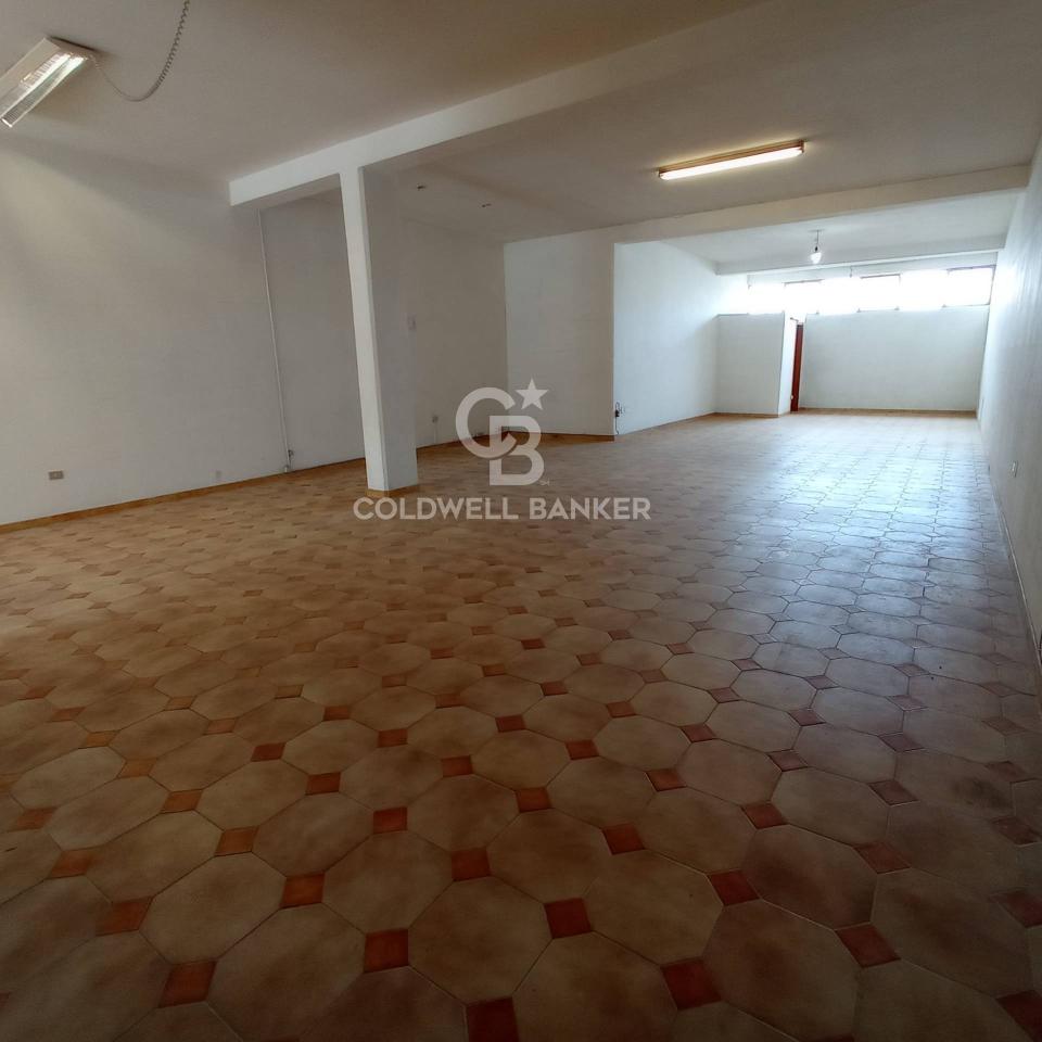 Negozio in affitto a Brindisi