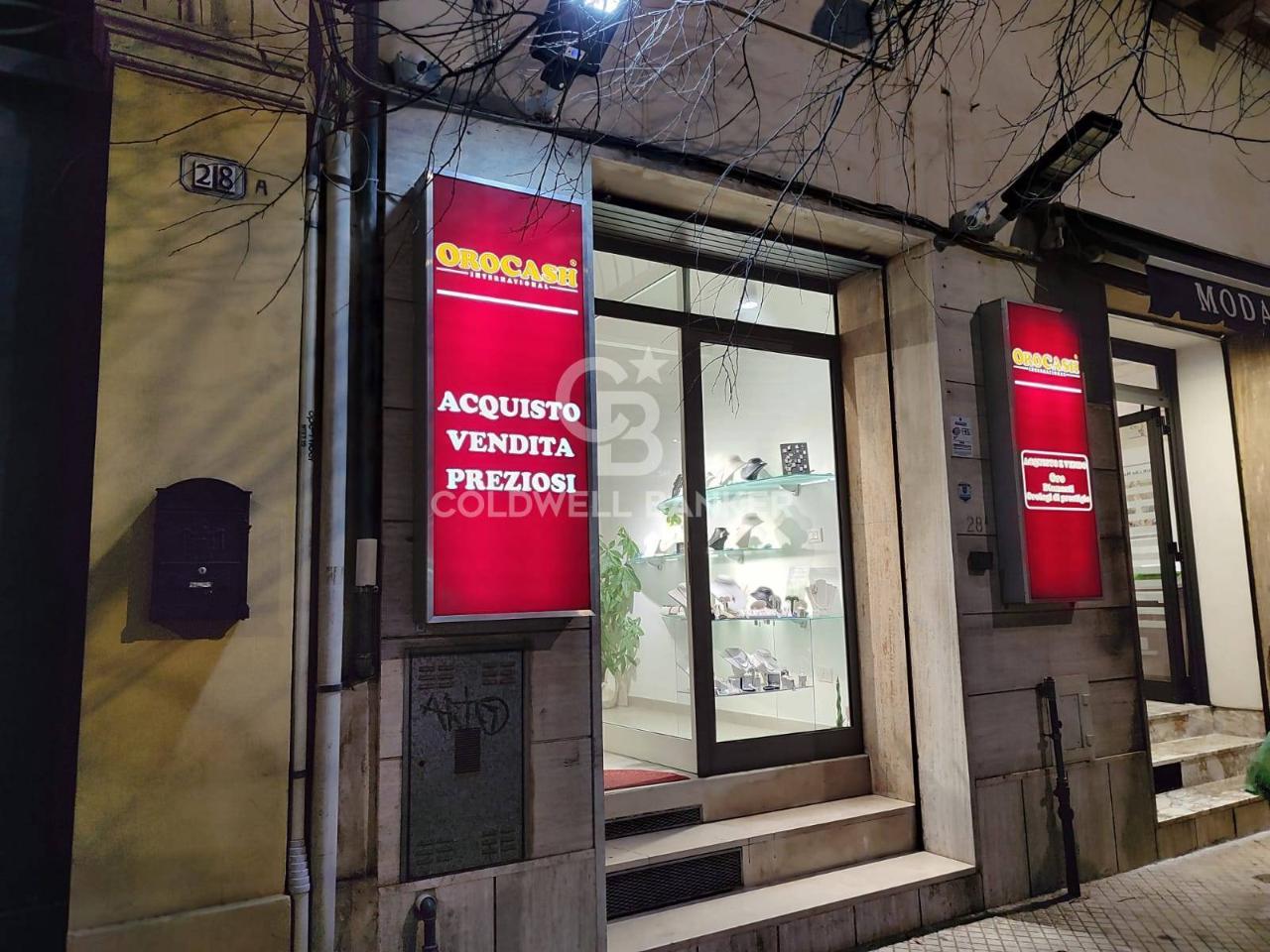 Negozio in vendita a Lecce