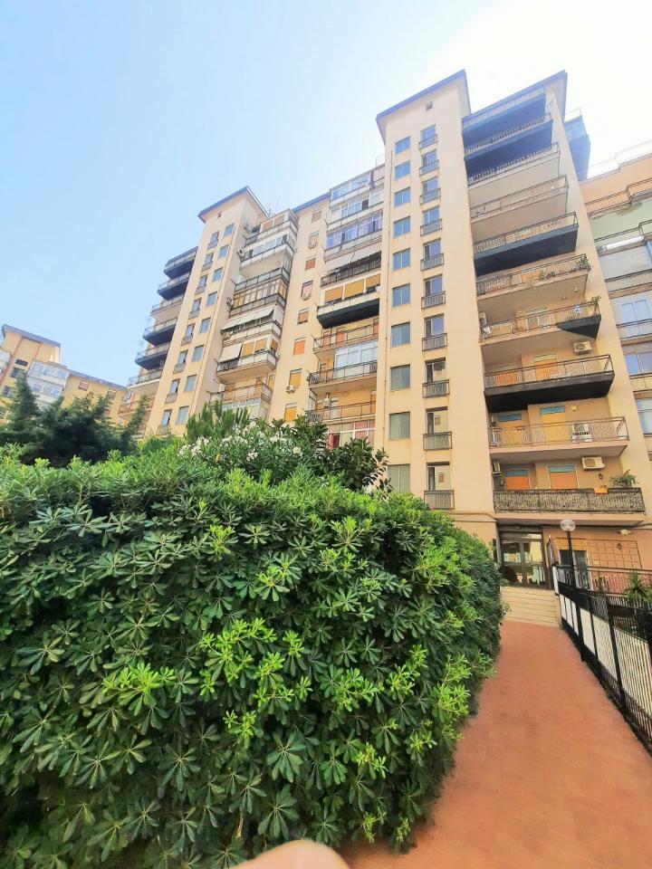 Appartamento in vendita a Palermo