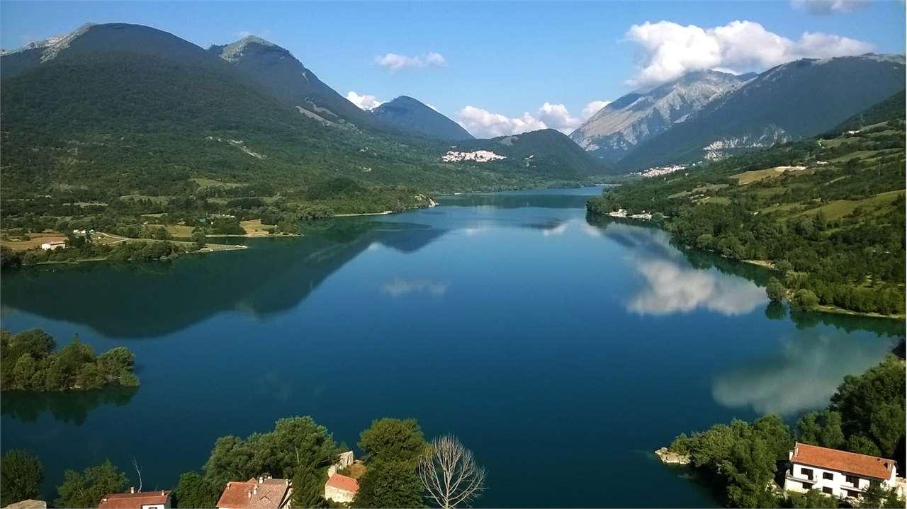 Casa indipendente in vendita a Barrea