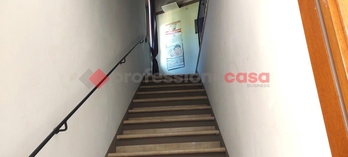 Negozio in affitto a Colle Di Val D'Elsa