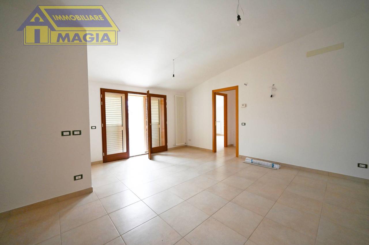 Appartamento in vendita a Nereto