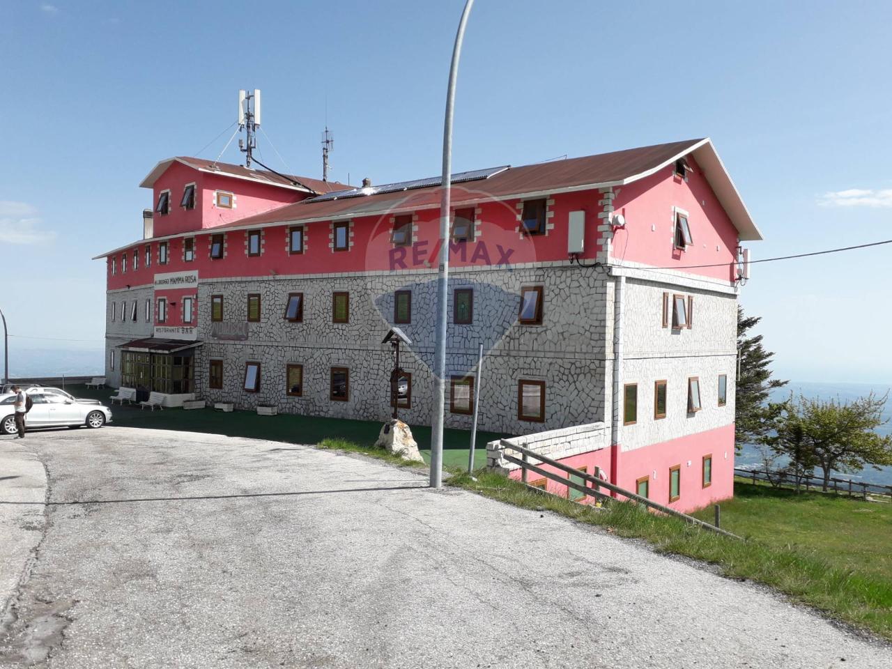 Albergo in vendita a Pretoro