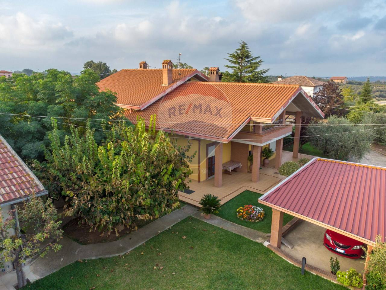 Villa in vendita a Giuliano Teatino