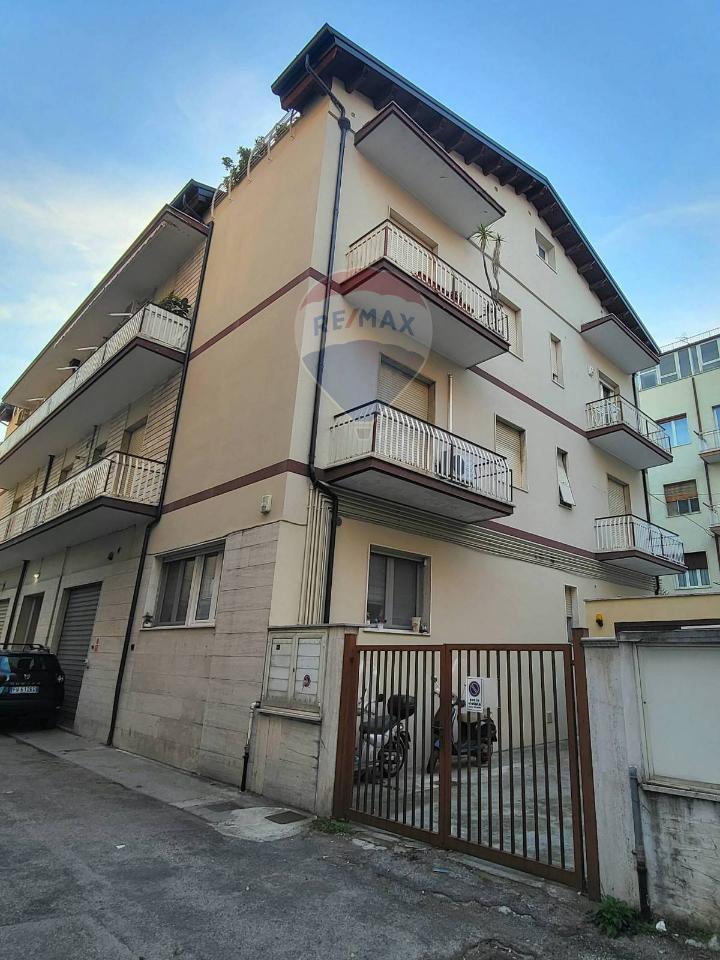 Appartamento in vendita a Pescara