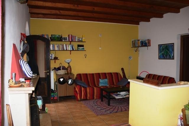 Appartamento in affitto a Caprino Bergamasco