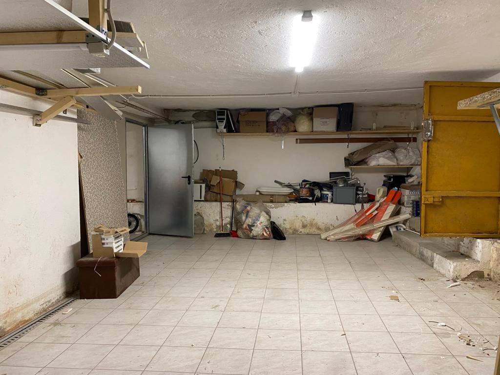 Magazzino in vendita a Milano