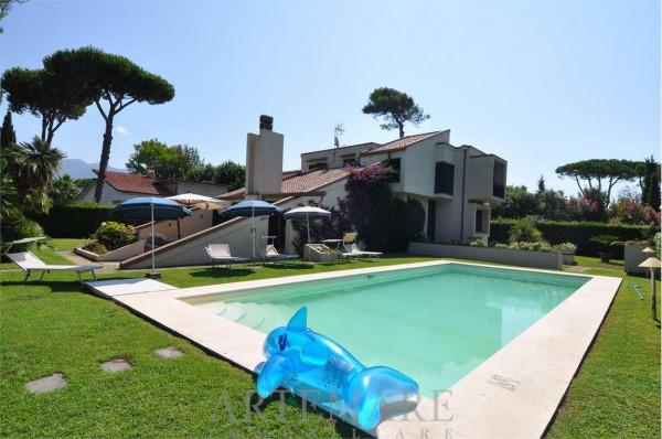 Villa in affitto a Forte Dei Marmi