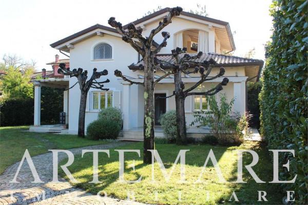 Villa in affitto a Forte Dei Marmi