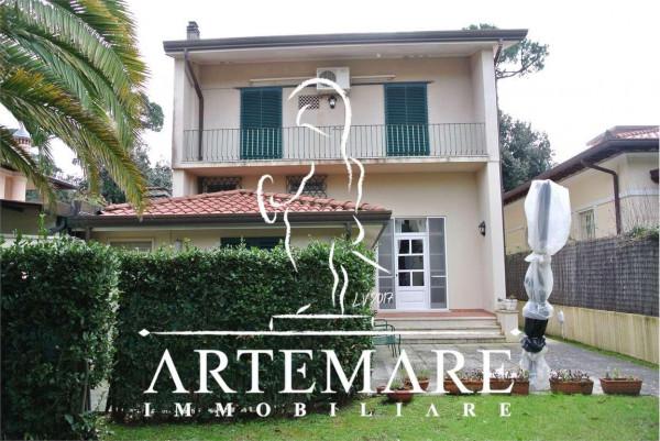 Villa in affitto a Forte Dei Marmi