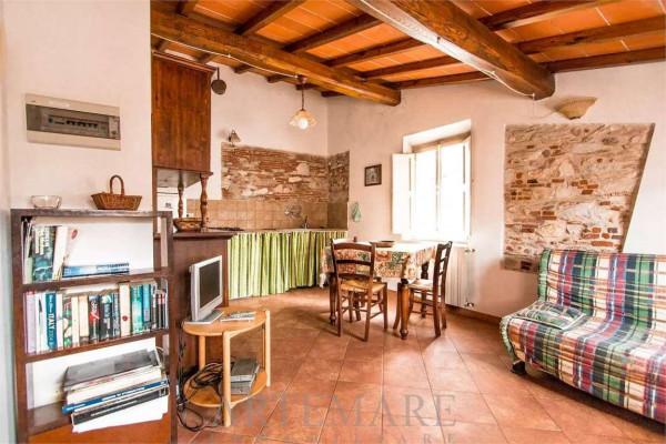 Appartamento in affitto a Pietrasanta