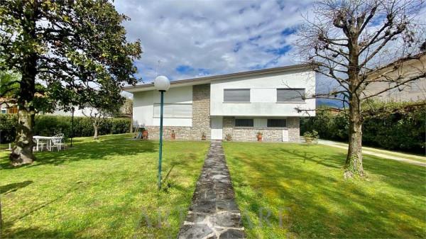 Villa in affitto a Forte Dei Marmi