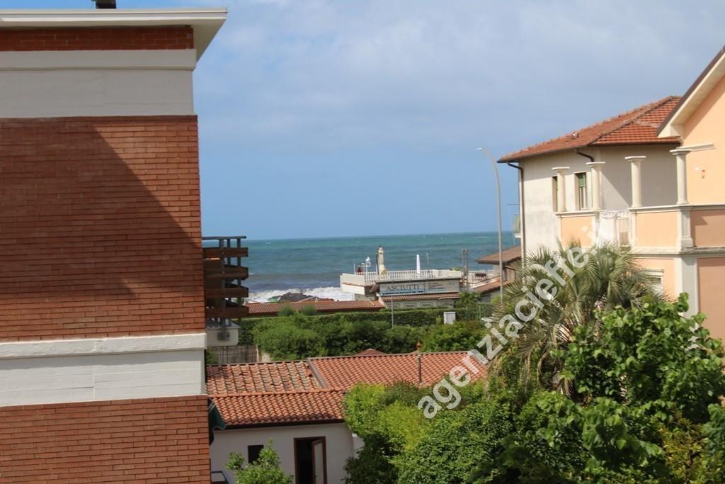 Appartamento in vendita a Massa