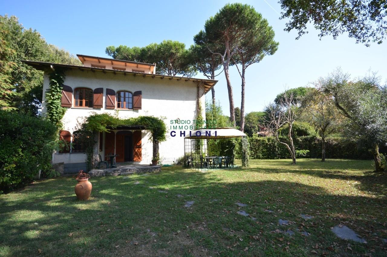 Villa in vendita a Massa