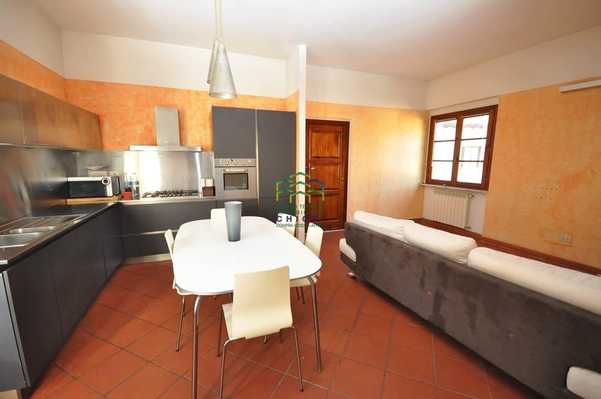 Appartamento in vendita a Massa