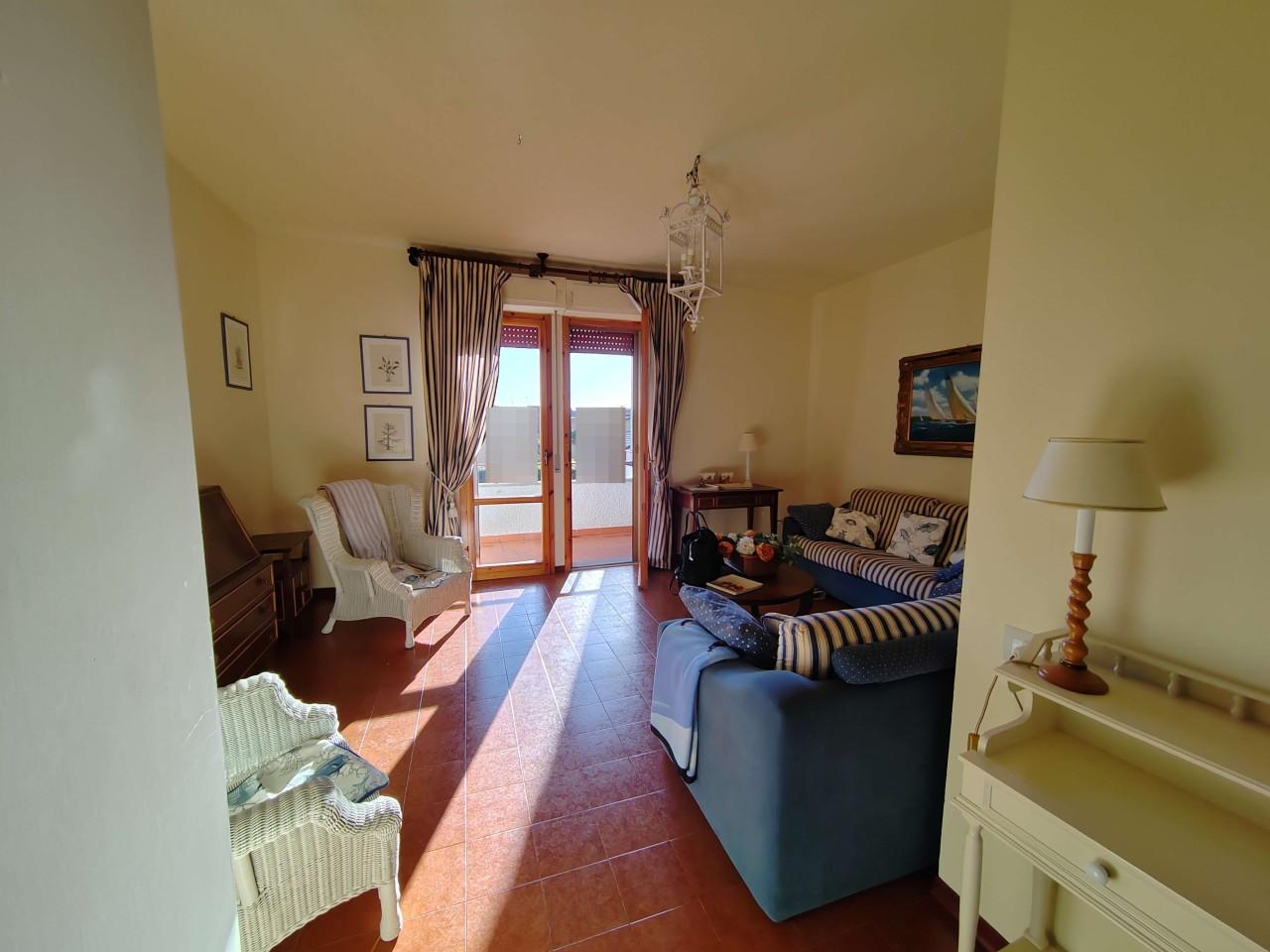 Attico in vendita a Montignoso